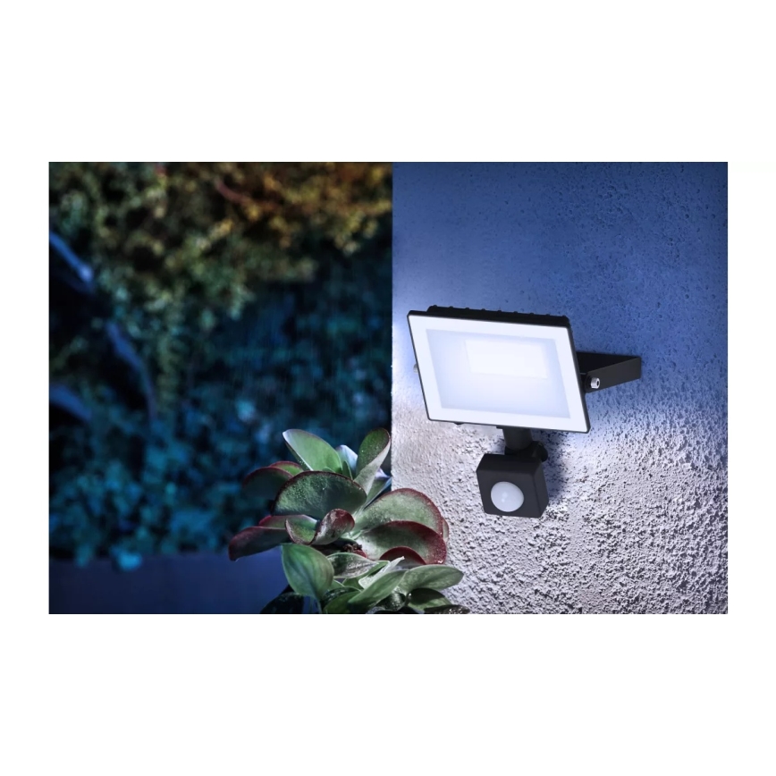 Philips - LED reflektor érzékelővel LOIS LED/20W/230V IP65 5000K ...